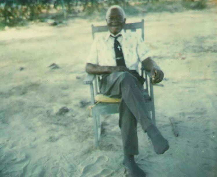 Studio shots, no. 99: Harry and Luetta Brooks Ellis. | Black Wide-Awake